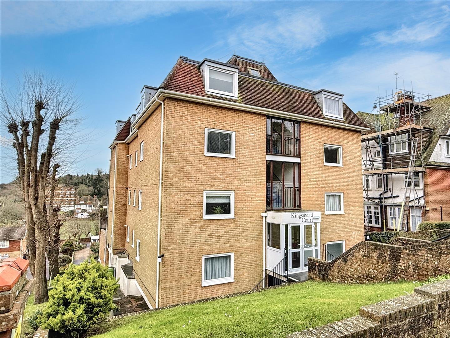 Property Details for 3 Baslow Road, Eastbourne - Town Property Estate ...